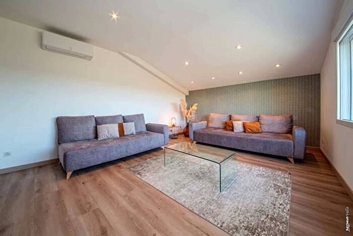 Appartement à louer - Périphérique Est, Gaillac - 5 pièces - 3 chambres