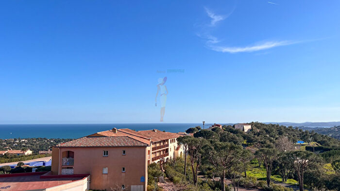 Appartement à vendre - Roquebrune-sur-Argens, Les Terrasses - 3 pièces - 2 chambres