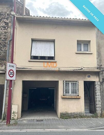 Maison à vendre - Decazeville - 6 pièces - 4 chambres