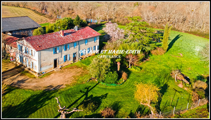 Maison 10 pièces à Eauze, à vendre