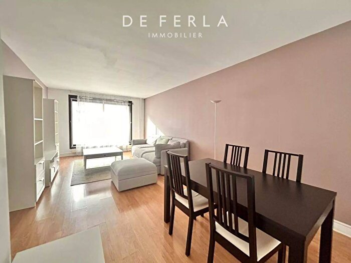 Appartement à louer - Jean Moulin-Porte dOrléans, Paris ème arrondissement - 2 pièces - 1 chambre