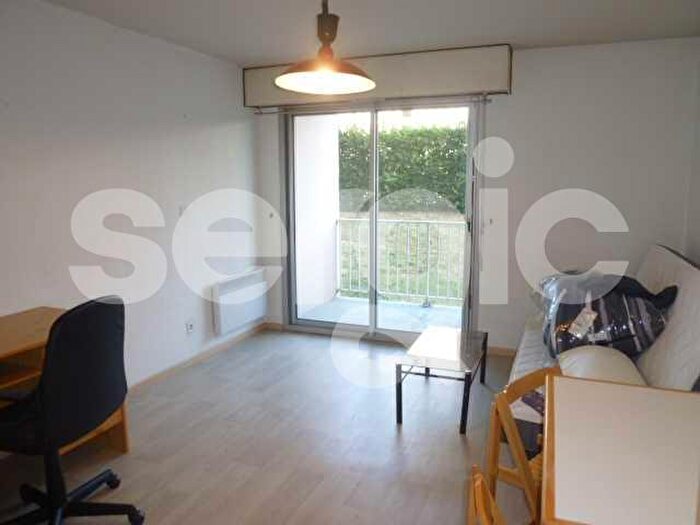 Appartement 1 pièce à louer à Olivet, Larry, Coin Rond, Lorette