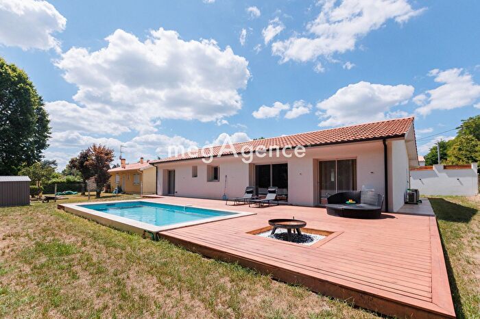 Maison à vendre - Vayres - 4 pièces - 3 chambres