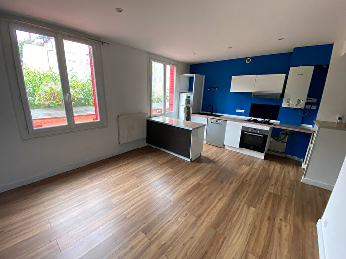 Appartement à louer - Rodez, Gare, Le Faubourg - 3 pièces - 2 chambres