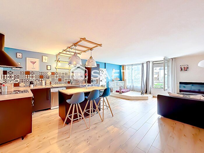 Appartement à vendre - Éragny - 3 pièces - 2 chambres