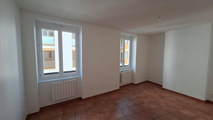 Valmy, Lyon 9ème arrondissement - Appartement 2 pièces à louer