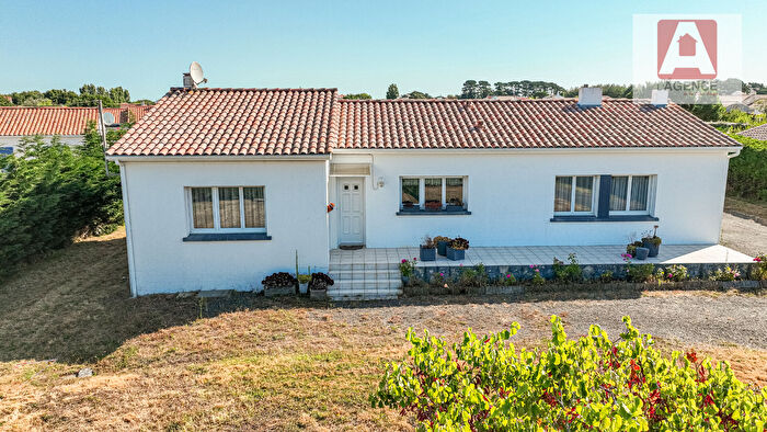 Maison 4 pièces à Saint-Gilles-Croix-de-Vie, à vendre