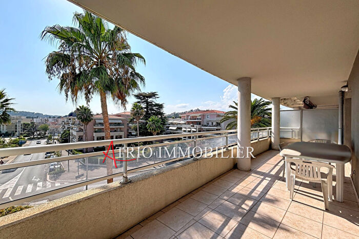 Appartement 3 pièces à vendre à Cagnes-sur-Mer, Les Bréguières