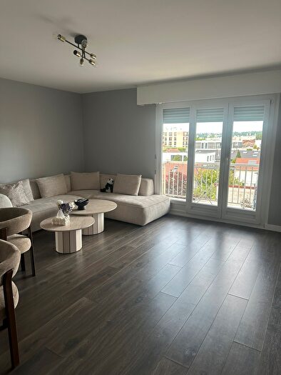 Appartement 4 pièces à Saint-Maur-des-Fossés, Les Mûriers, à louer