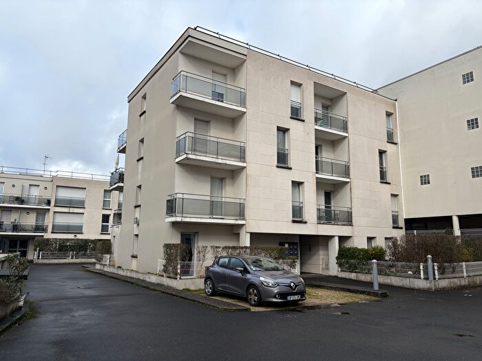 Appartement à vendre - Savigny-sur-Orge, Gâtines - 3 pièces - 2 chambres