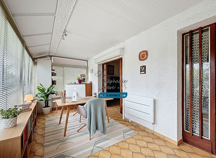 Maison à vendre - Noiseau - 5 pièces - 3 chambres