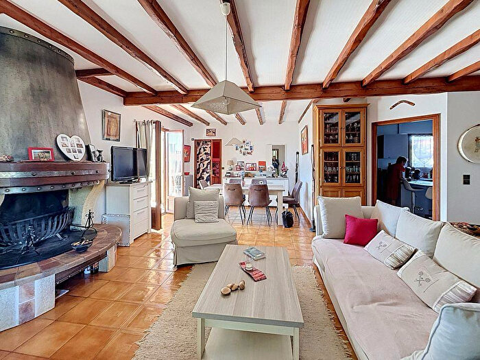 Maison 6 pièces à vendre à Carbon-Blanc