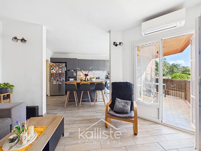 Appartement à vendre - Ajaccio, Les Salines, Candia - 4 pièces - 3 chambres