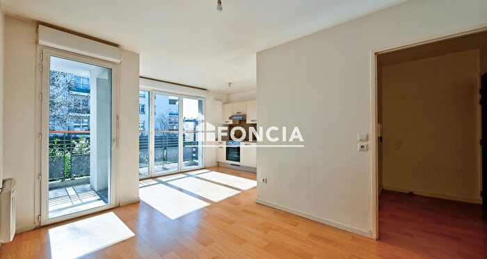 Appartement à vendre - Mantes-la-Jolie, Centre-ville - 3 pièces - 2 chambres