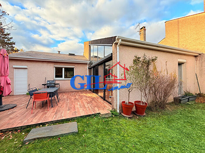 Maison à vendre - Combs-la-Ville, République - 7 pièces - 4 chambres