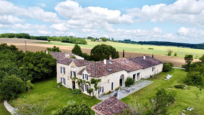 Condom : Maison 13 pièces à vendre