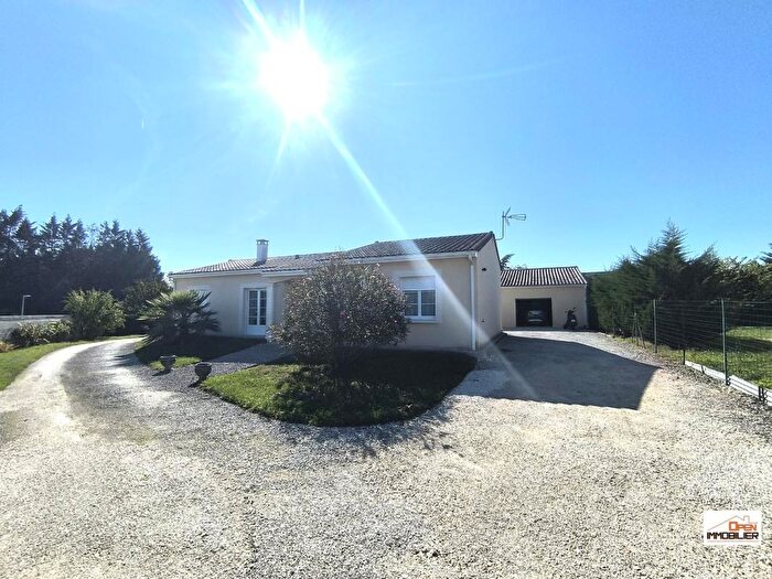 La Couronne : Maison 5 pièces à vendre