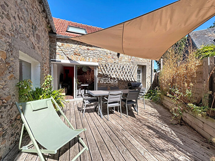 Maison 4 pièces à Gouville-sur-Mer, à louer