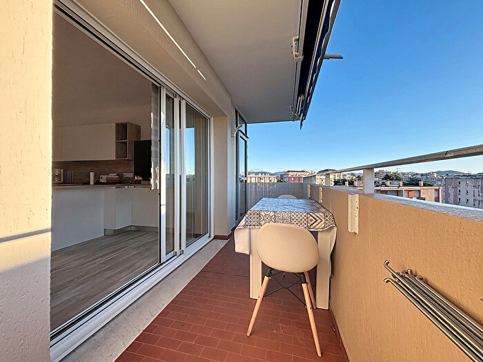 Appartement à vendre - Fréjus, Fréjus Plage - 2 pièces - 1 chambre