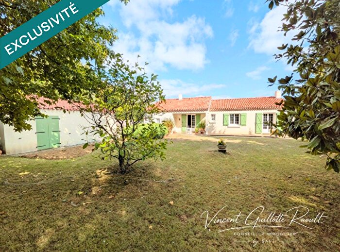 Maison 3 pièces à vendre à Brains