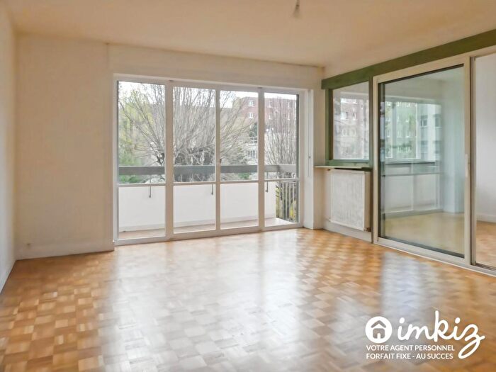 Ivry-sur-Seine, Petit Ivry : Appartement 5 pièces à vendre