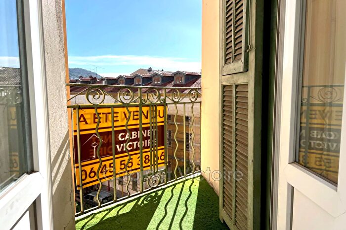 Appartement à vendre - Nice, Le Port - 2 pièces - 1 chambre