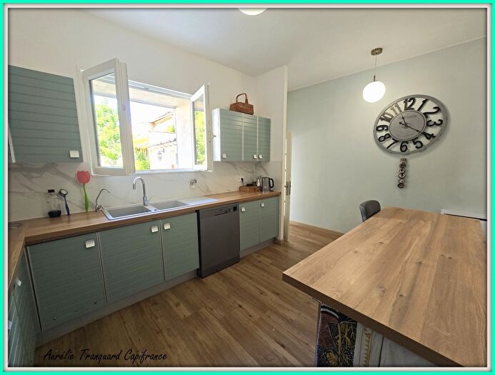 Maison à vendre - Saint-Jean-dAngély - 7 pièces - 3 chambres