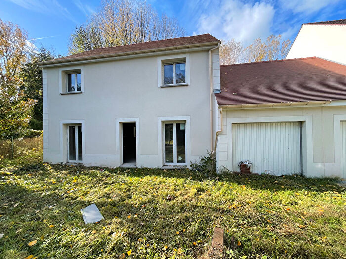 Maison à vendre - Ormoy-la-Rivière - 7 pièces - 5 chambres