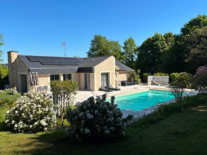 Maison à vendre - Freigné - 9 pièces - 6 chambres