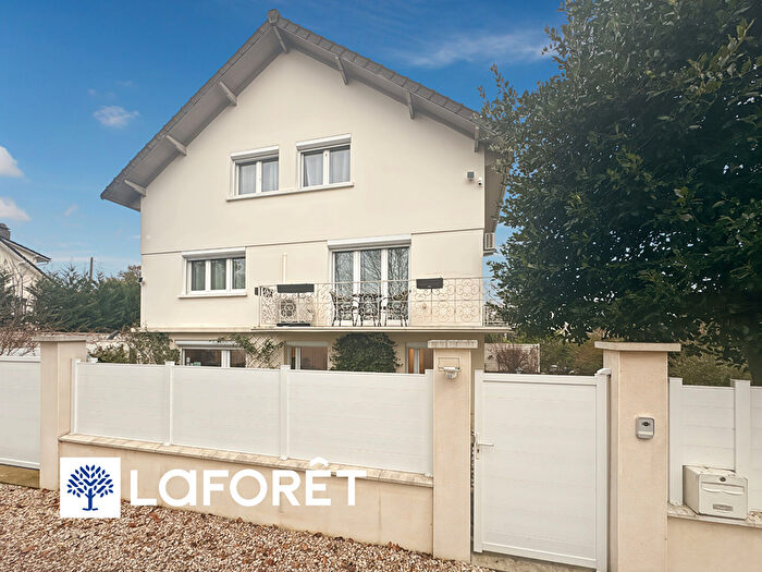 Maison à vendre - Morsang-sur-Orge, Buisson - 7 pièces - 4 chambres