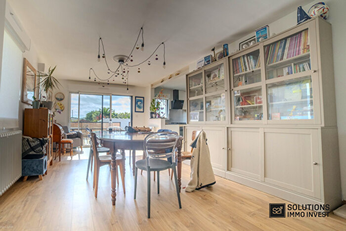 Maison à vendre - Lannilis - 6 pièces - 4 chambres