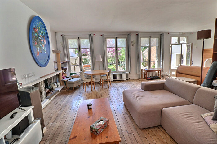 Maison à vendre - Saint-Nom-la-Bretèche - 6 pièces - 4 chambres