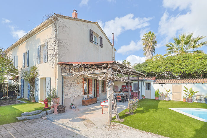 Maison à vendre - Hyères, Centre-ville - 6 pièces - 5 chambres