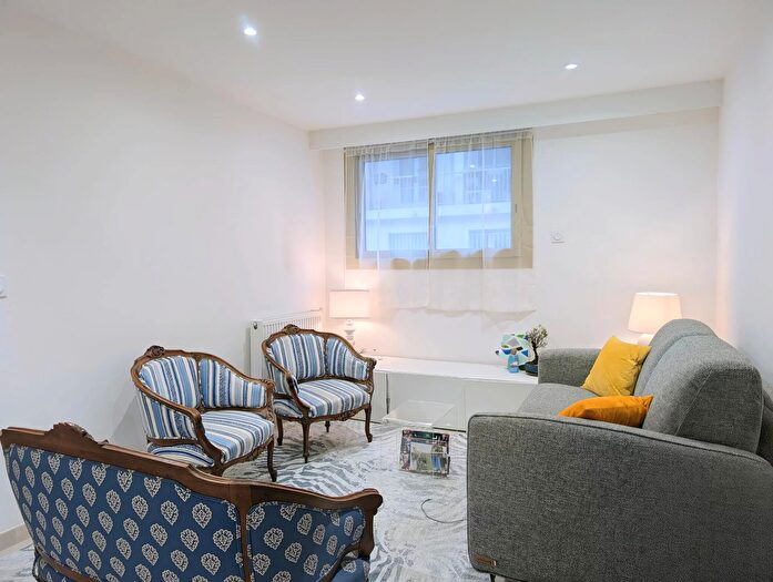 Appartement à vendre - Nice, Saint-Roch - 3 pièces - 2 chambres