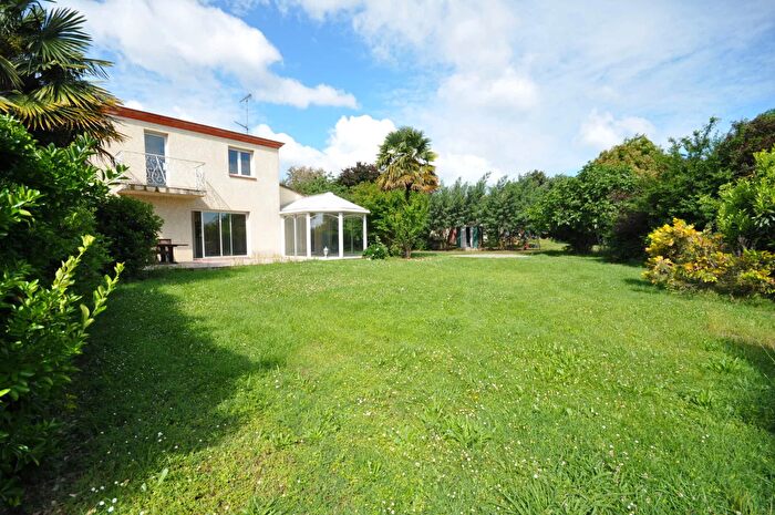Maison à louer - Colomiers, Parc aéronautique - 6 pièces - 3 chambres