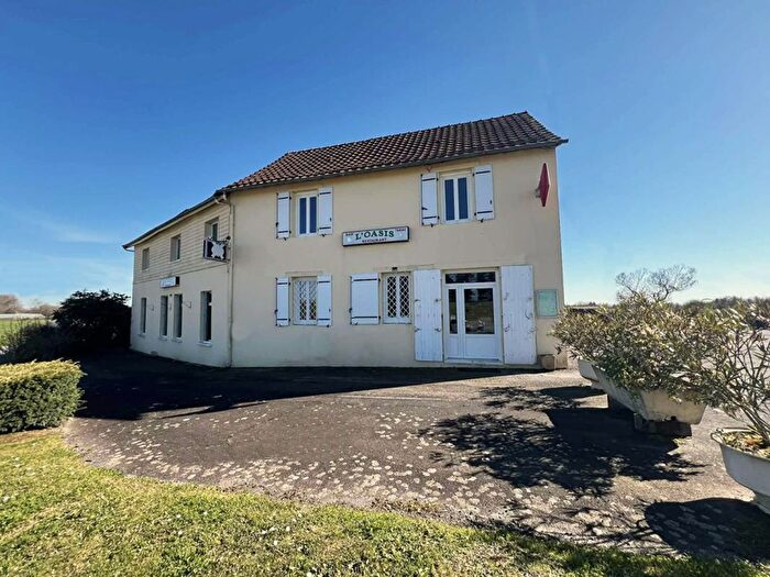Sarlande : Maison 6 pièces à vendre