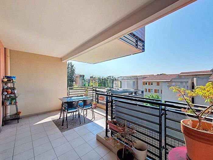 Appartement à vendre - Marseille e , Sainte-Marthe - 3 pièces - 2 chambres