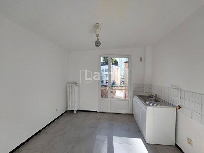 Appartement à louer - Clément, Villeurbanne - 2 pièces - 1 chambre