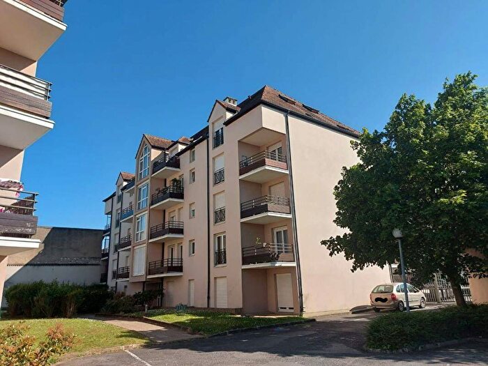 Rive de Seine Sud Est, Melun : Appartement 2 pièces à louer