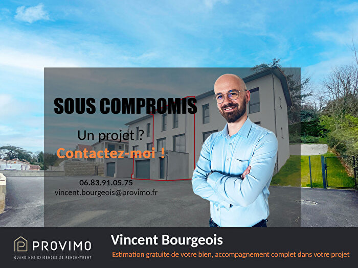 Maison à vendre - Roussillon - 5 pièces - 3 chambres