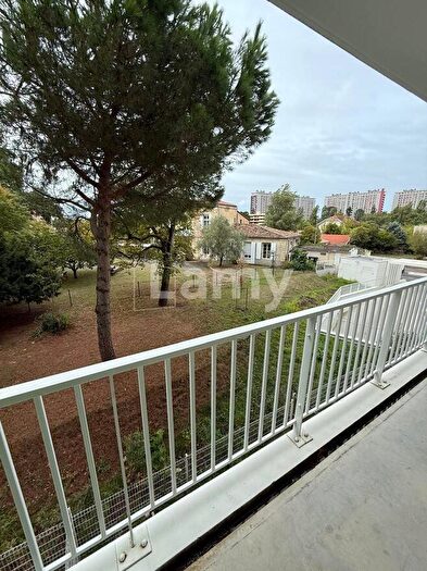 Appartement à louer - Peylanne, Talence - 4 pièces