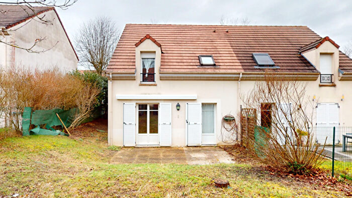 Maison à vendre - Breuillet - 4 pièces - 3 chambres