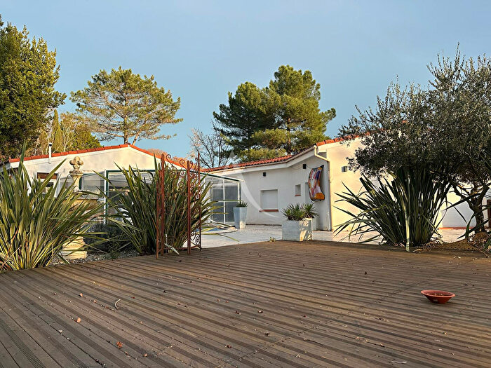 Maison à vendre - Montjoire - 4 pièces - 1 chambre