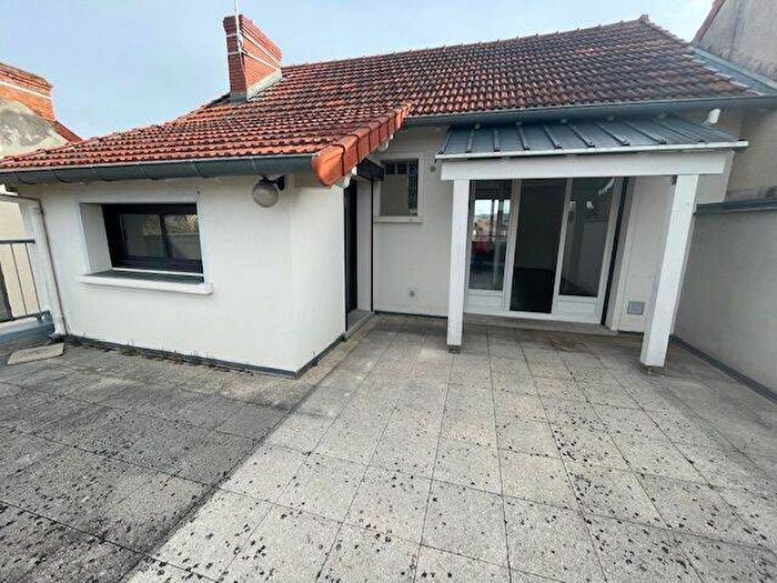 Montcourtais, Montluçon : Appartement 2 pièces à louer