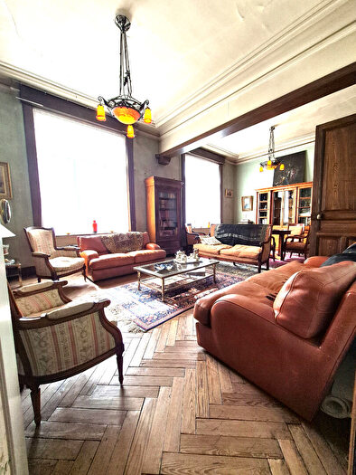 Maison à vendre - Cambrai, Centre-Ville, Gare - 10 pièces - 5 chambres