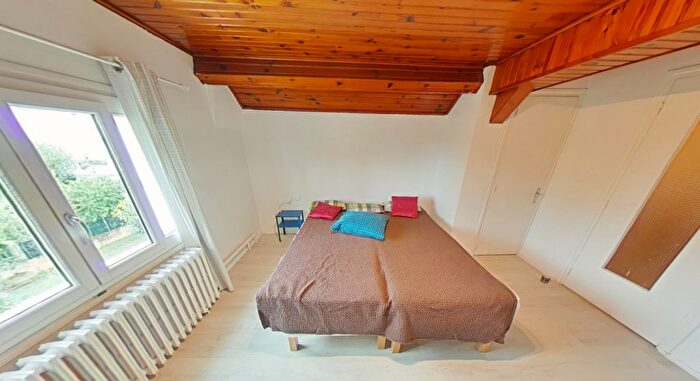 Appartement 1 pièce à Villeurbanne, Buers, à louer