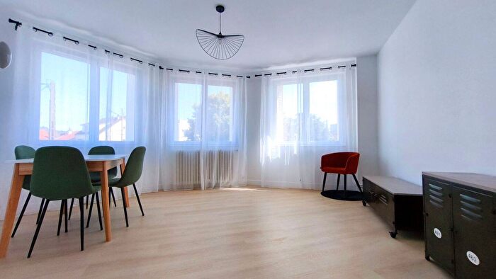 Appartement 3 pièces à louer - Coeuilly-Village Parisien-Jules Vallès, Champigny-sur-Marne