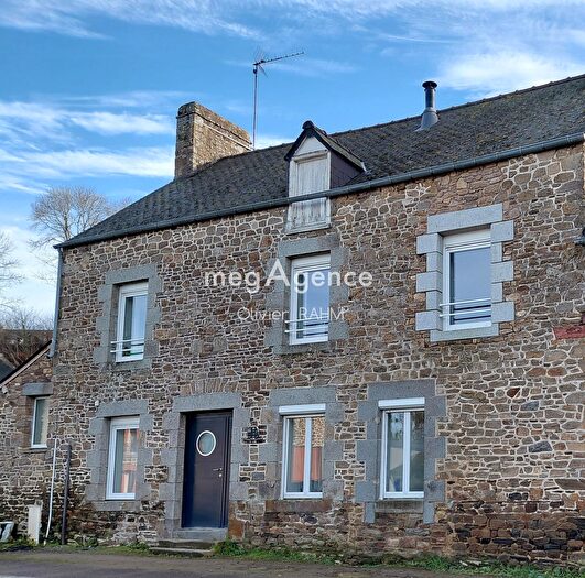 Maison à vendre - Saint-Broladre - 6 pièces - 4 chambres