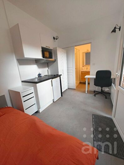 Appartement à louer - Trois Quartiers-Centre Ville, Poitiers - 1 pièce