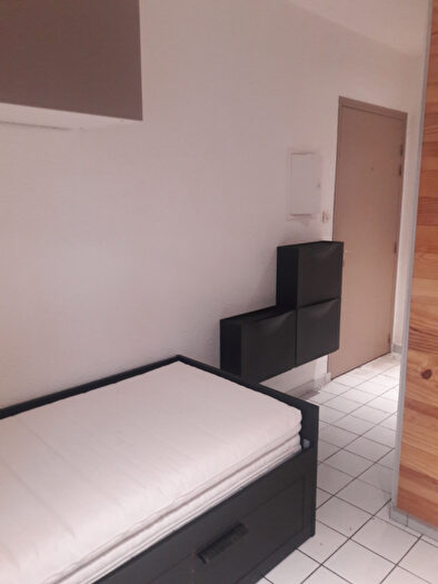 Appartement à louer - Saintes, Saint-Sorlin, La Récluse - 1 pièce